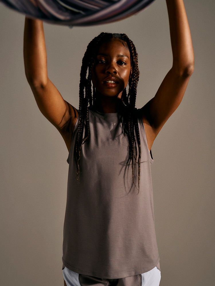 Women’s Tops & Tanks